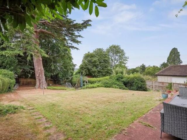 For Sale 4 Bedroom House Reigate Surrey DS98969253