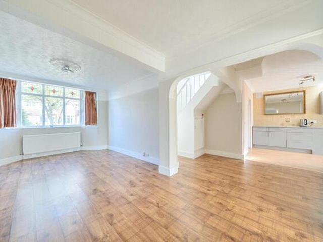 For Sale 4 Bedroom House Rickmansworth Hertfordshire DS101931595