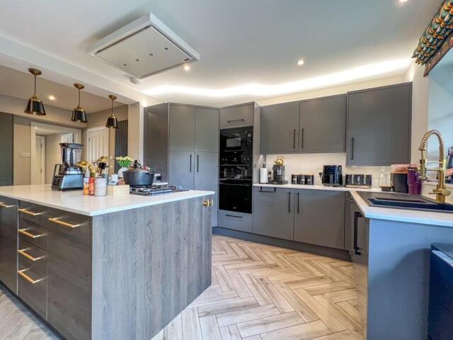 For Sale 4 Bedroom House Richmond Upon Thames Surrey DS101678774