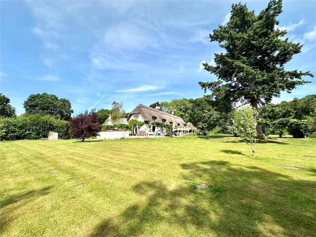 For Sale 4 Bedroom House Ringwood Hampshire DS99029299