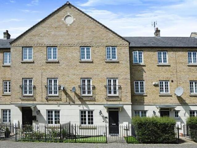For Sale 4 Bedroom House Rugby Warwickshire DLS99161471
