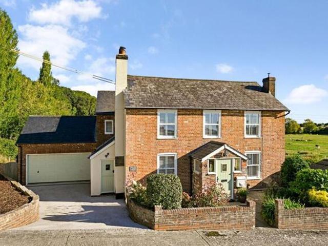 For Sale 4 Bedroom House Rye East Sussex DLS99475911