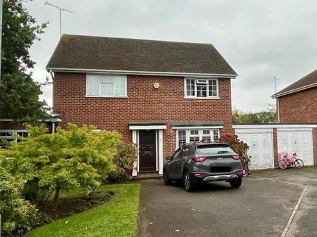 For Sale 4 Bedroom House Wokingham Berkshire DS100132357