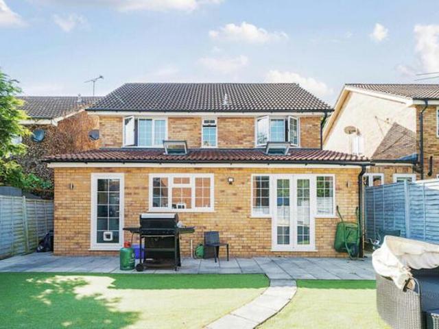 For Sale 4 Bedroom House Wokingham Wokingham DS95153702