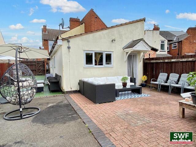 For Sale 4 Bedroom House Wolverhampton West Midlands DS100023884