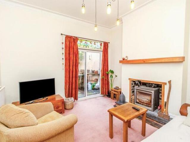 For Sale 4 Bedroom House Wolverhampton West Midlands DS98205314