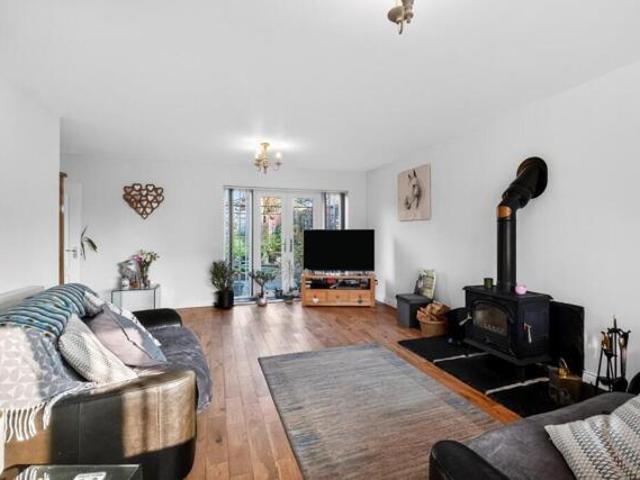 For Sale 4 Bedroom House Wombourne Wombourne DS101200065