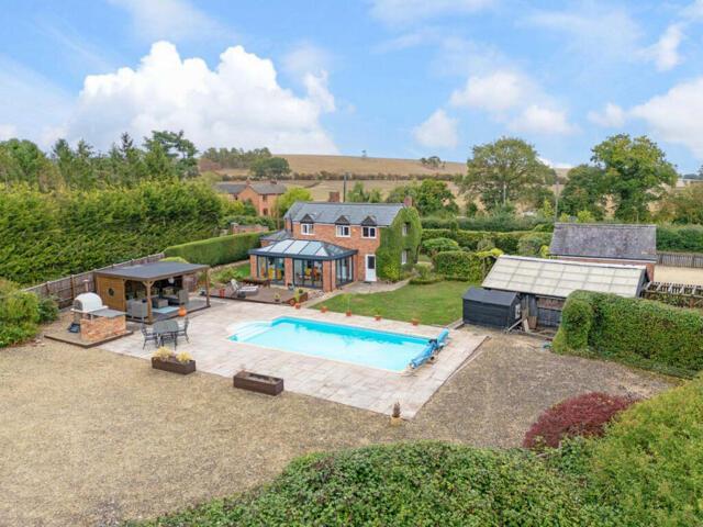 For Sale 4 Bedroom House Worcestershire Worcestershire DLS100540673