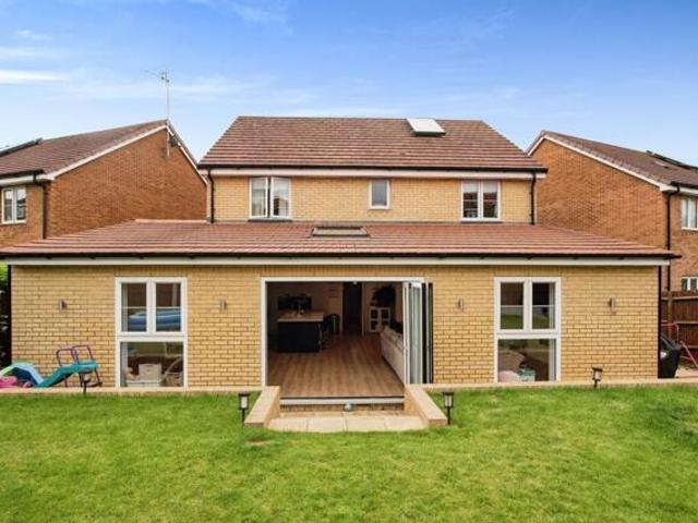 For Sale 4 Bedroom House Watford Hertfordshire DS98903817