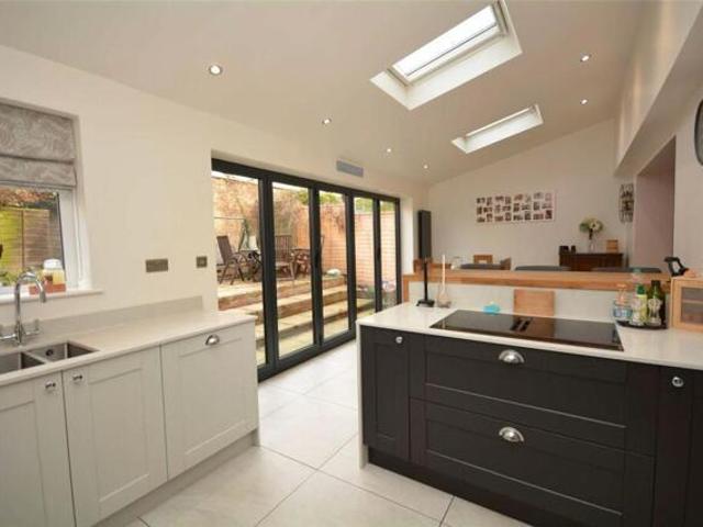 For Sale 4 Bedroom House Wakefield West Yorkshire DLS98834926