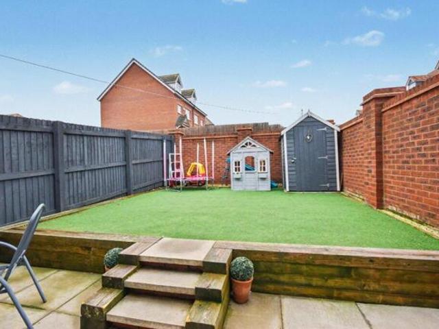 For Sale 4 Bedroom House Wakefield West Yorkshire DS101676058