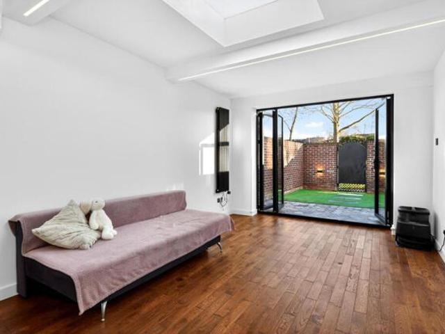 For Sale 4 Bedroom House Waltham Abbey Essex DLS101892159