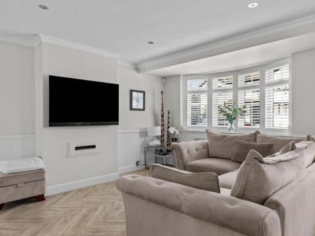 For Sale 4 Bedroom House Waltham Abbey Essex DS99237037