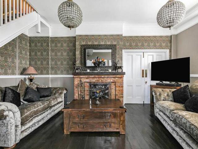 For Sale 4 Bedroom House Ware Hertfordshire DLS100733519