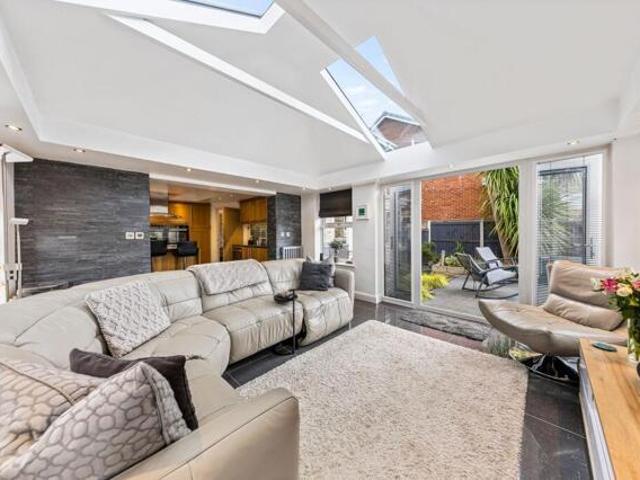 For Sale 4 Bedroom House Warrington Warrington DLS98903638