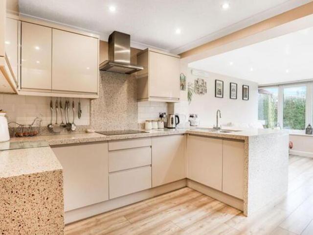 For Sale 4 Bedroom House Warwickshire Warwickshire DLS99277852