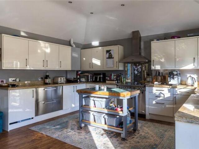 For Sale 4 Bedroom House Weybridge Surrey DLS100398639