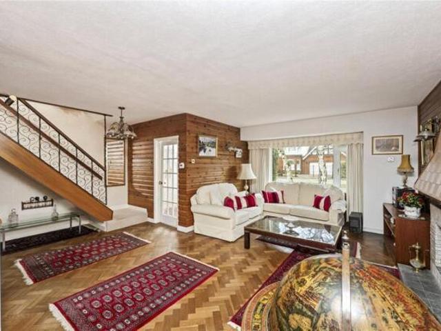 For Sale 4 Bedroom House Weybridge Surrey DLS100398174