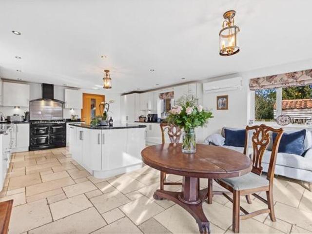 For Sale 4 Bedroom House Wellingborough Northamptonshire DLS100685318