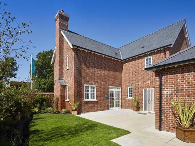 For Sale 4 Bedroom House West Berkshire West Berkshire DLS98929967