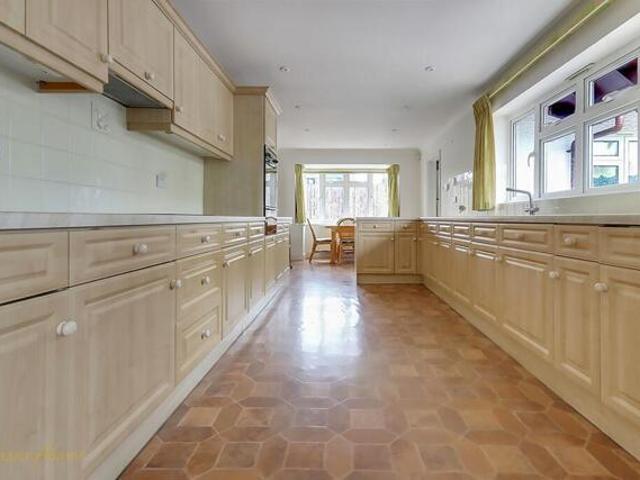 For Sale 4 Bedroom House West Sussex West Sussex DS98118833