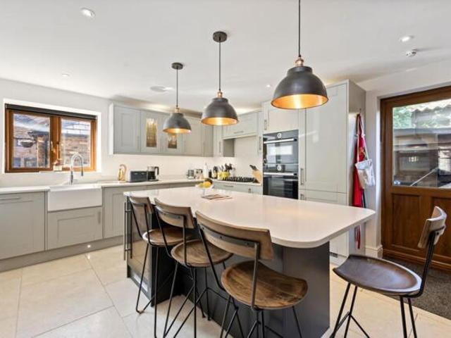 For Sale 4 Bedroom House West Sussex West Sussex DS101119299