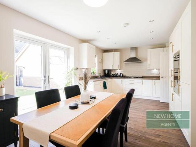 For Sale 4 Bedroom House Weston Super Mare North Somerset DS100540915