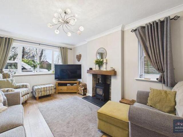 For Sale 4 Bedroom House Wigan Greater Manchester DLS101025617