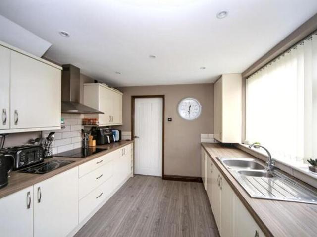 For Sale 4 Bedroom House Wigan Wigan DLS100917707