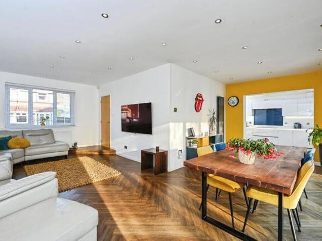 For Sale 4 Bedroom House Wigan Wigan DS100917507