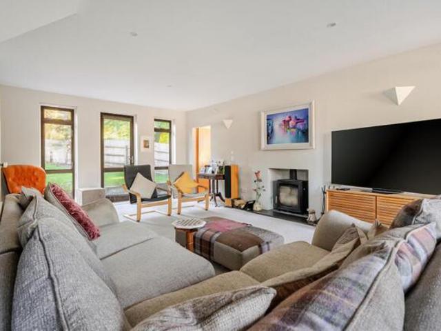 For Sale 4 Bedroom House Winchester Hampshire DLS99735943
