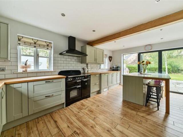 For Sale 4 Bedroom House Wye Kent DS101025578