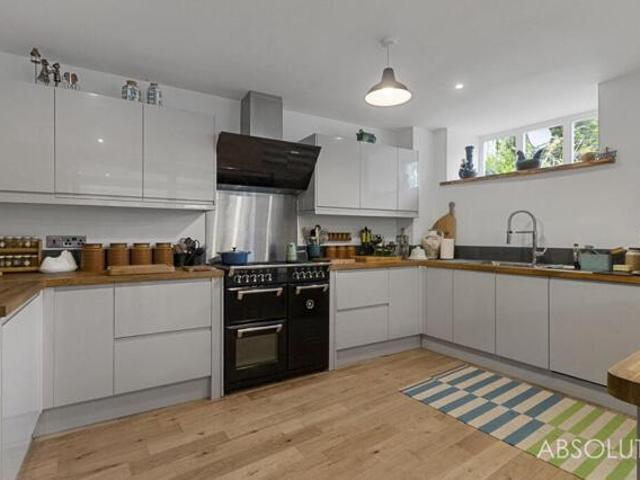 For Sale 4 Bedroom House Torquay Torbay DLS98321893