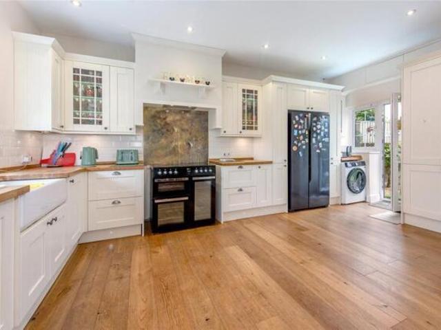 For Sale 4 Bedroom House Taunton Somerset DS99029260