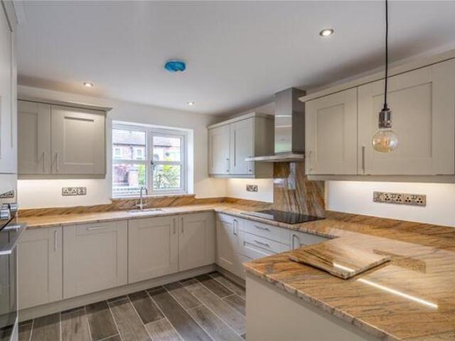 For Sale 4 Bedroom House Telford Telford And Wrekin DS97915700