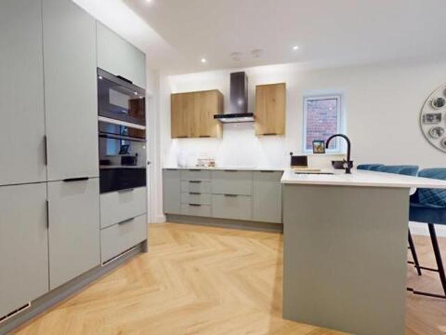 For Sale 4 Bedroom House Telford Telford And Wrekin DS98262938