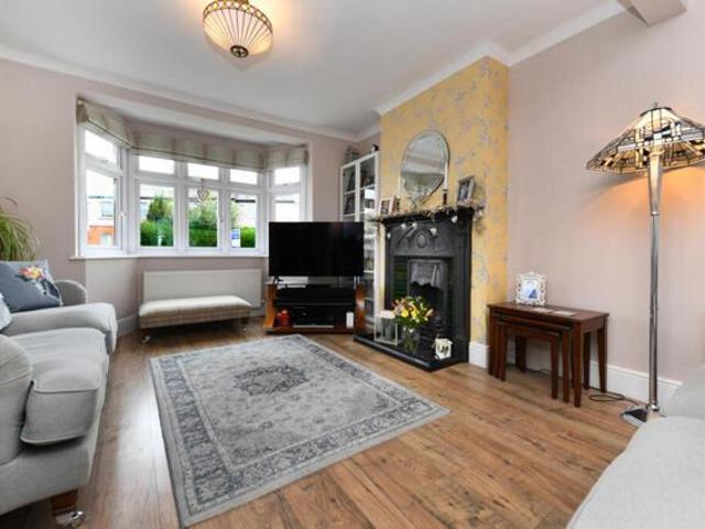For Sale 4 Bedroom House Thurrockc Great London DLS100786819