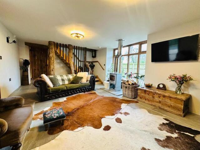 For Sale 4 Bedroom House Tiverton Devon DLS100024189