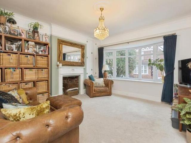 For Sale 4 Bedroom House Tunbridge Wells Kent DLS100456306
