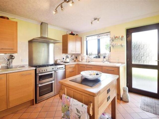 For Sale 4 Bedroom House Tywyn Gwynedd DLS101025376