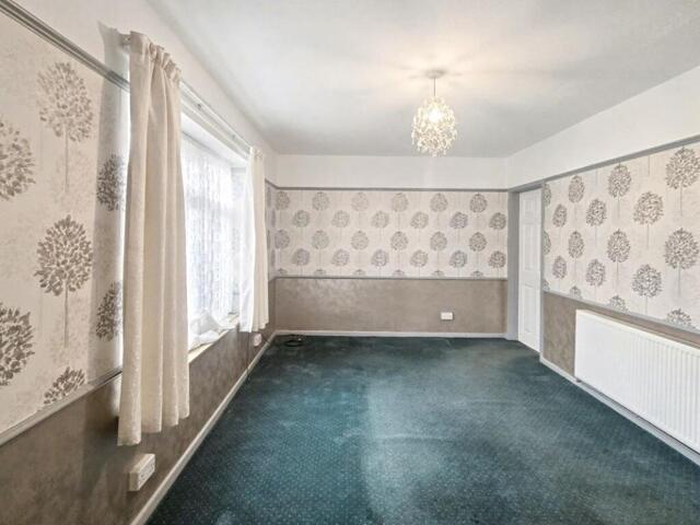For Sale 4 Bedroom House Uxbridge Greater London DS98612349