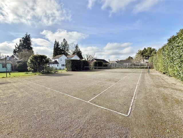 For Sale 4 Bedroom House Verwood Dorset DS100987999