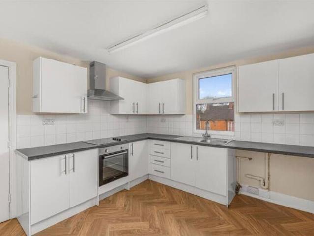 For Sale 4 Bedroom Shared Living/roommate Banbury Oxfordshire DS101675259