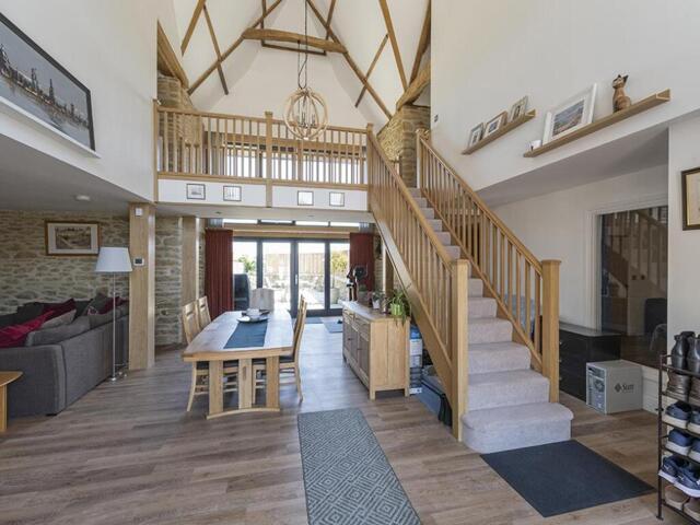 For Sale 4 Bedroom Shared Living/roommate Bishops Caundle Bishops Caundle DS99642095