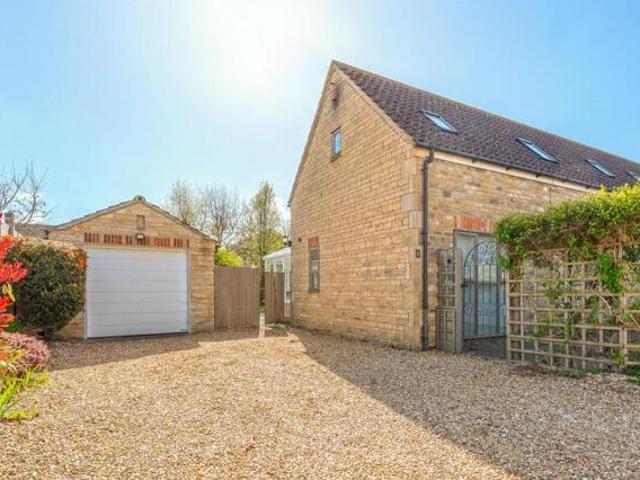 For Sale 4 Bedroom Shared Living/roommate Brigstock Brigstock DLS100426221