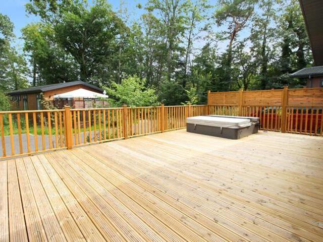 For Sale 4 Bedroom Shared Living/roommate Brokerswood Holiday Park Brokerswood Holiday Park DS100057903