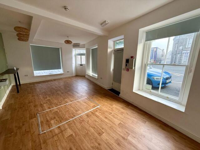 For Sale 4 Bedroom Shared Living/roommate Gwynedd Gwynedd DS98718441