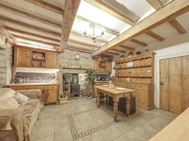 For Sale 4 Bedroom Shared Living/roommate Lancs Lancashire DS100786743