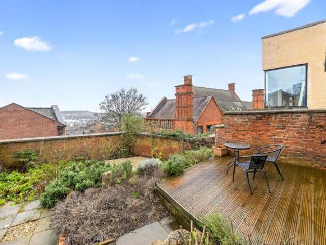For Sale 4 Bedroom Shared Living/roommate Lincoln Lincolnshire DS100132714