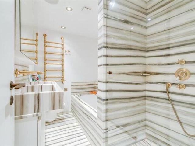 For Sale 4 Bedroom Shared Living/roommate London Greater London DS100685367